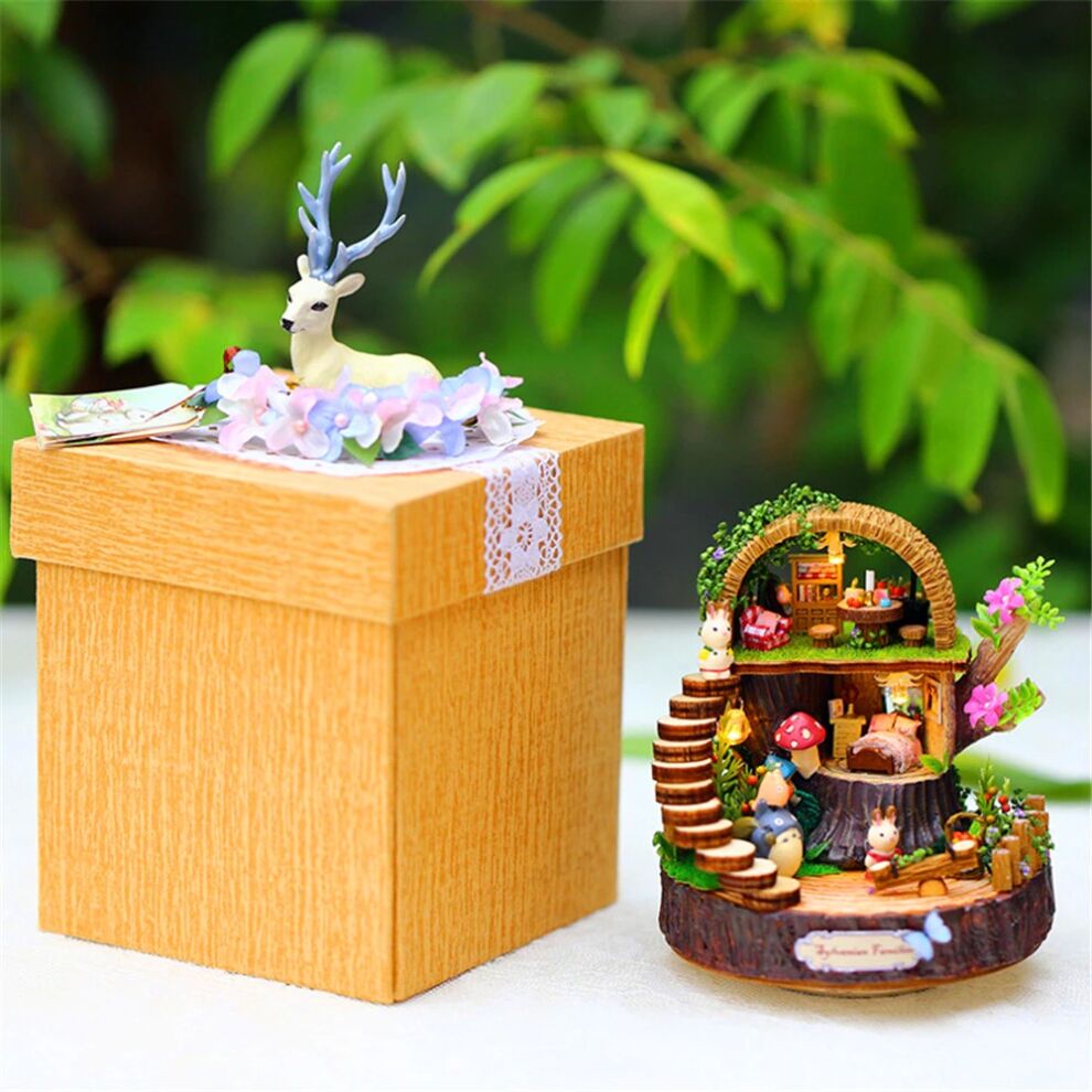 Totoro With Umbrella And Satsuki Mei At The Bus Stop Figures - Studio ...